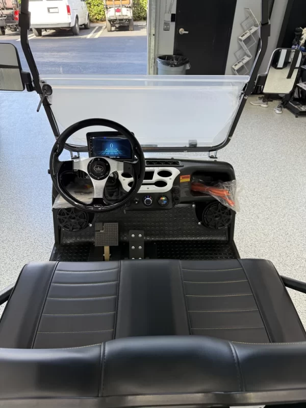 2025 Evolution Classic 2 Plus Golf Cart for Sale
